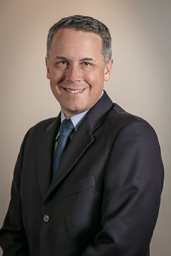 Bryn Meredith - TOASE